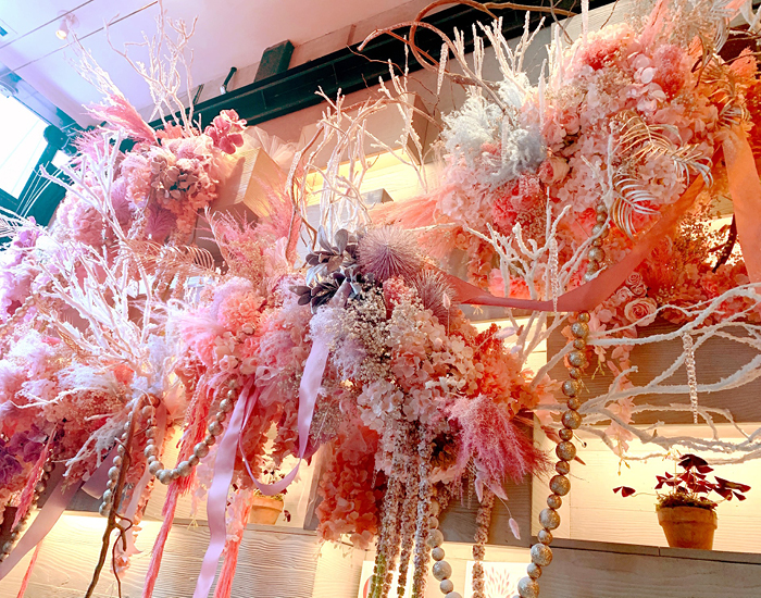 Moxy’s Pink Holiday with Putnam & Putnam - Moxy Chelsea